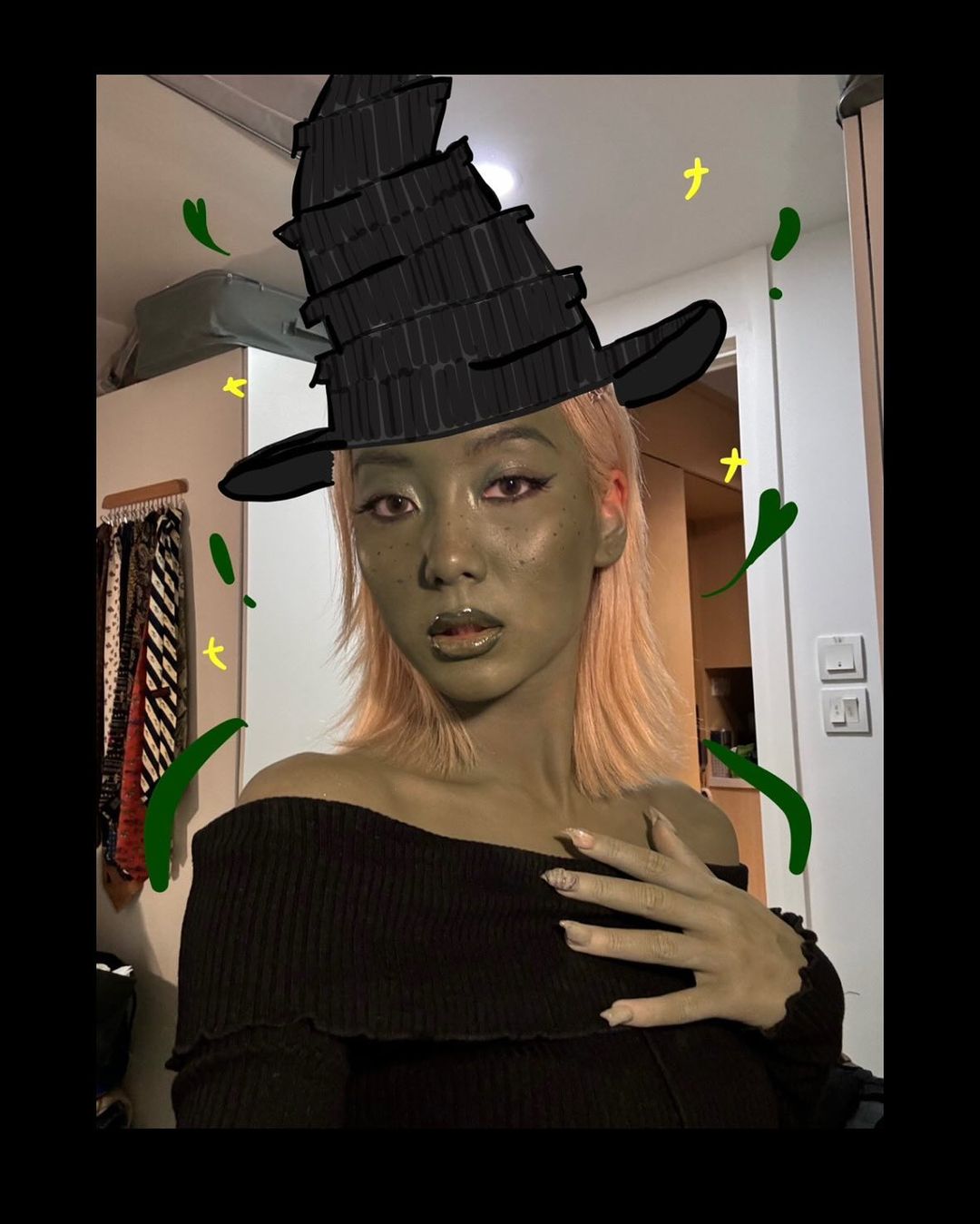 寄了一整個春天｜Marf新戲謝票因身體抱恙射波 自爆家中大玩化妝Cosplay捱轟 | UHK 港生活