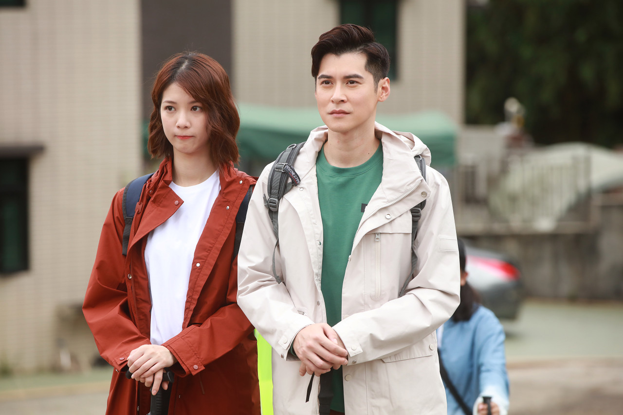 異空感應｜角色介紹/演員陣容 陳曉華一人分飾兩角邢可嵐/Mary 陳家樂再拍TVB | UHK 港生活