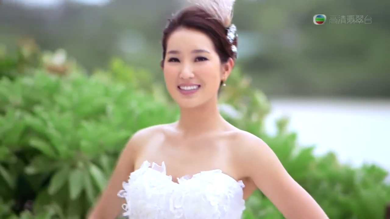 細數2014年香港小姐五強近況！民選冠軍慘被遺忘 三甲全數離巢命運不同 | UHK 港生活