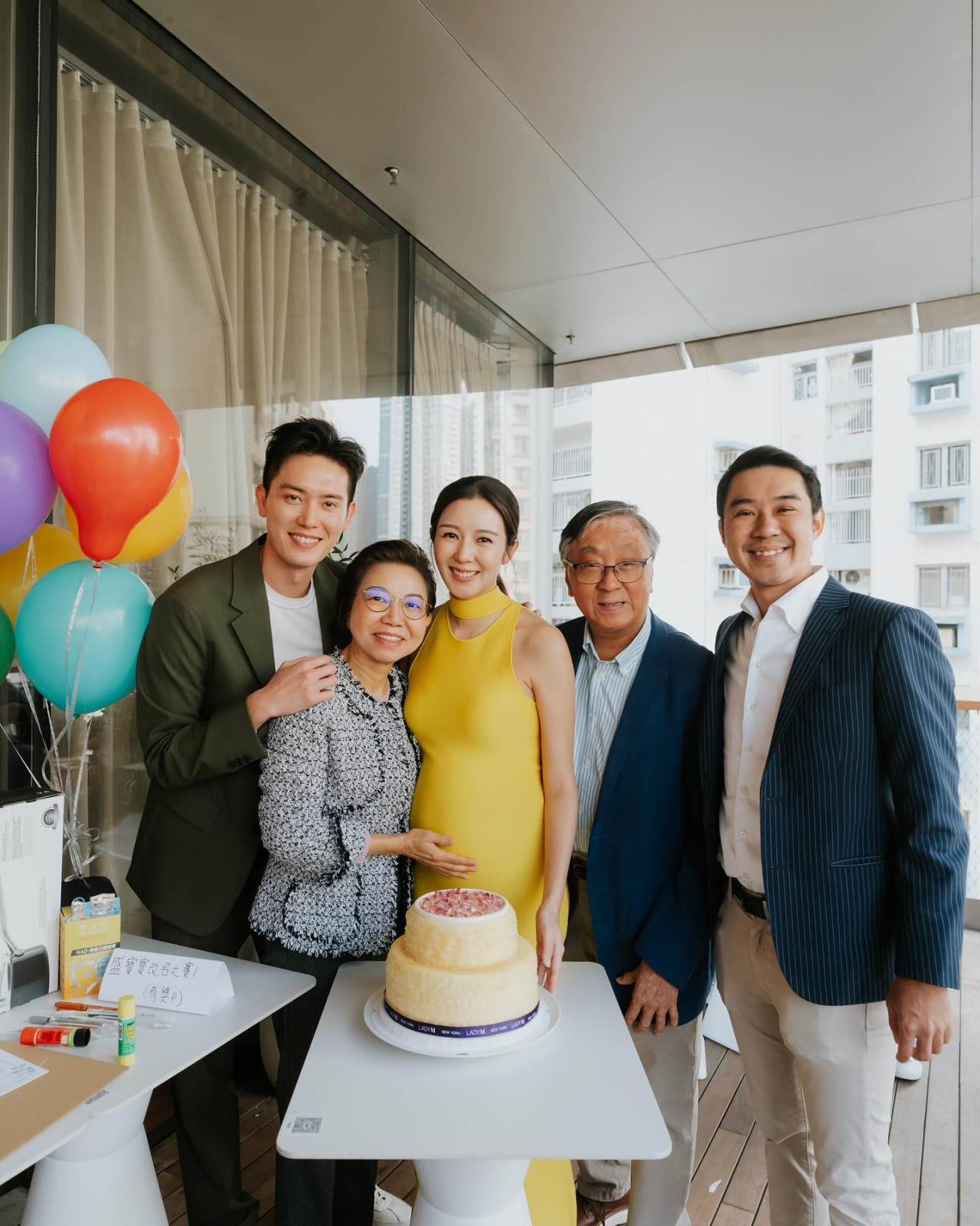 麥明詩坐完月IG感性撰文揭初為人母感受 公開老公盛勁為湊BB日常 | UHK 港生活