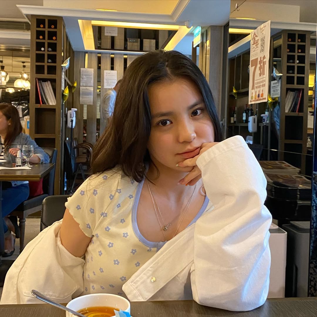 姚焯菲Chantel學霸級成績公開！畢業考獲IB狀元榮登母校頂尖學生榜 | UHK 港生活