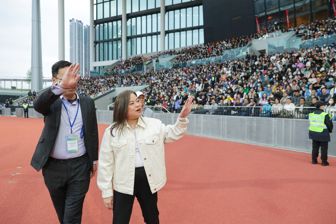 Ian陳卓賢回應頭號Hellosss羅淑佩升官 隔空祝賀暖心回應冧盡羅局長 | UHK 港生活