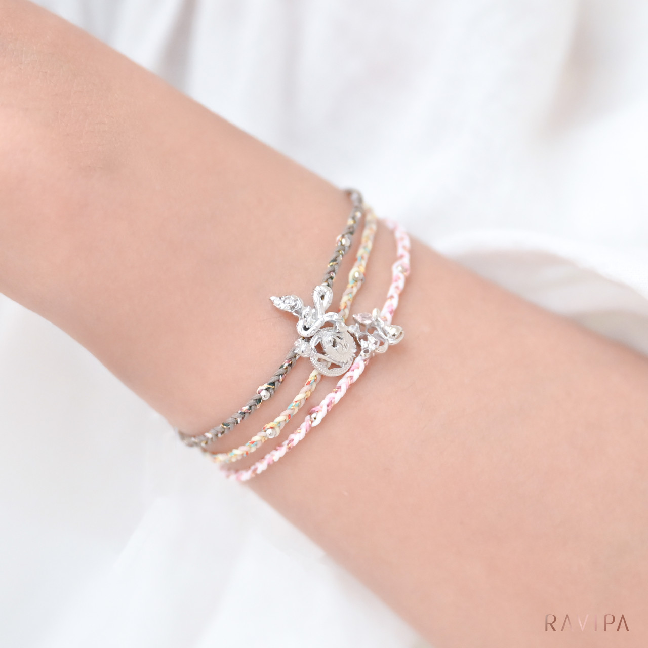 泰國首飾RAVIPA火速再開新店！尖沙咀第2分店Lisa同款許願手繩 | UHK 港生活