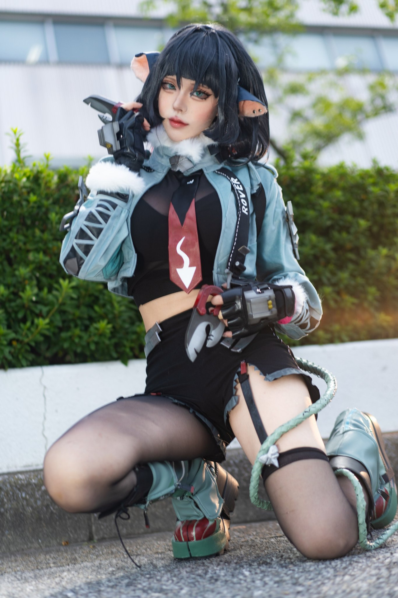 兔子洞初音Cosplay 表情超得意豐富 化身活潑性感免子 | ezone