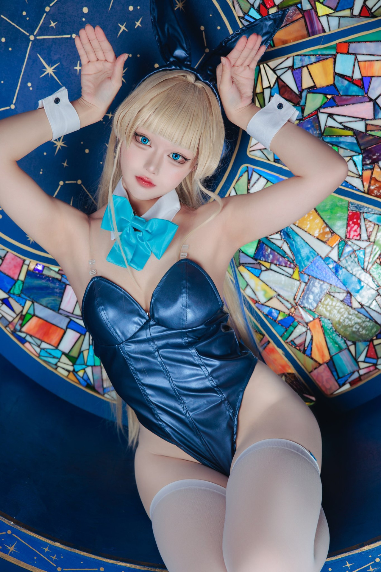 兔子洞初音Cosplay 表情超得意豐富 化身活潑性感免子 | ezone