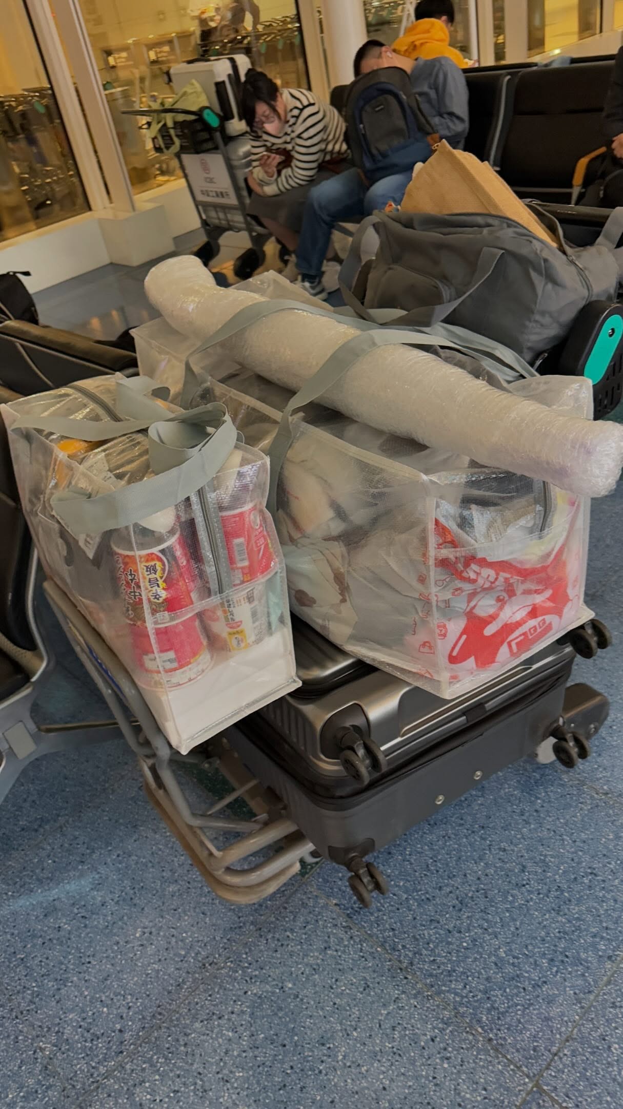 Donki旅遊神物｜超強收納力寄艙好物 好用過29吋行李箱 | ezone