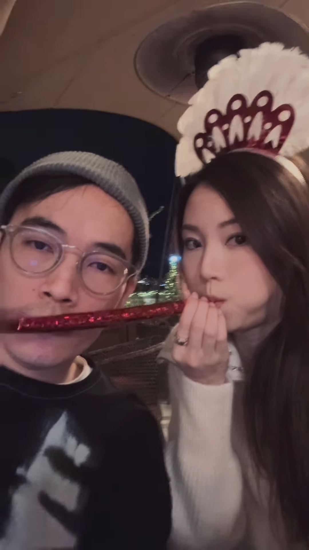 叱咤樂壇頒獎典禮2024｜陳考威台上宣布結婚娶Yanny陳穎欣 拍拖近8年曾爆爭仔風波 | UHK 港生活