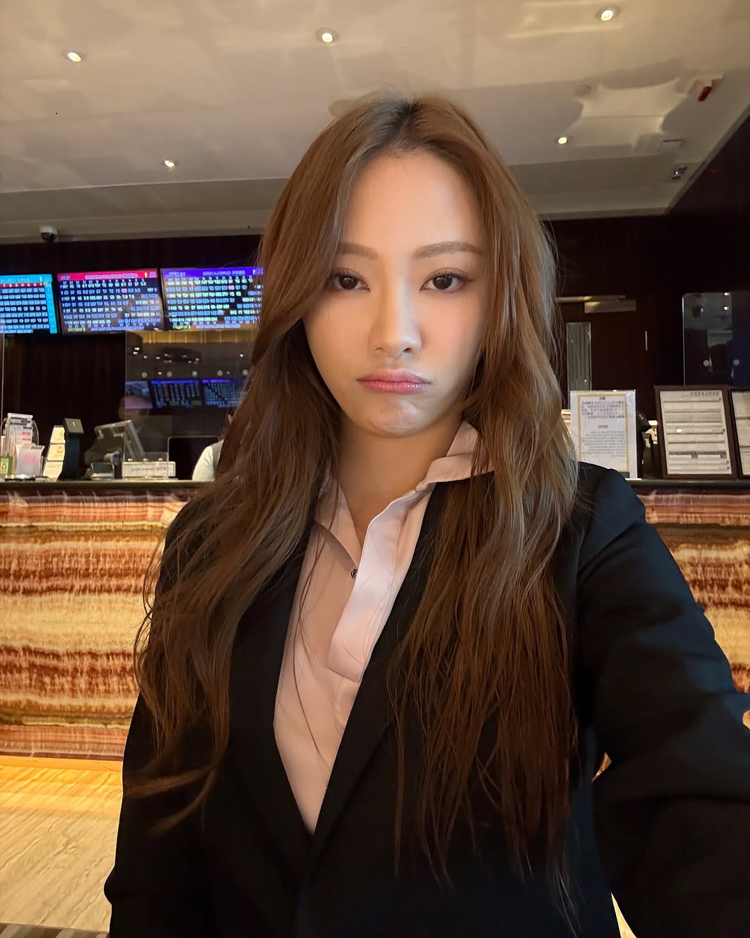 女神配對計劃｜32歲葉蒨文Sophie身份背景大起底！單親家庭長大 學霸身份好猛料 | UHK 港生活