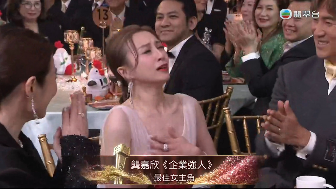 親生女視后驚傳離巢TVB？IG一舉動惹揣測 閨蜜陳凱琳回應藏玄機 | UHK 港生活