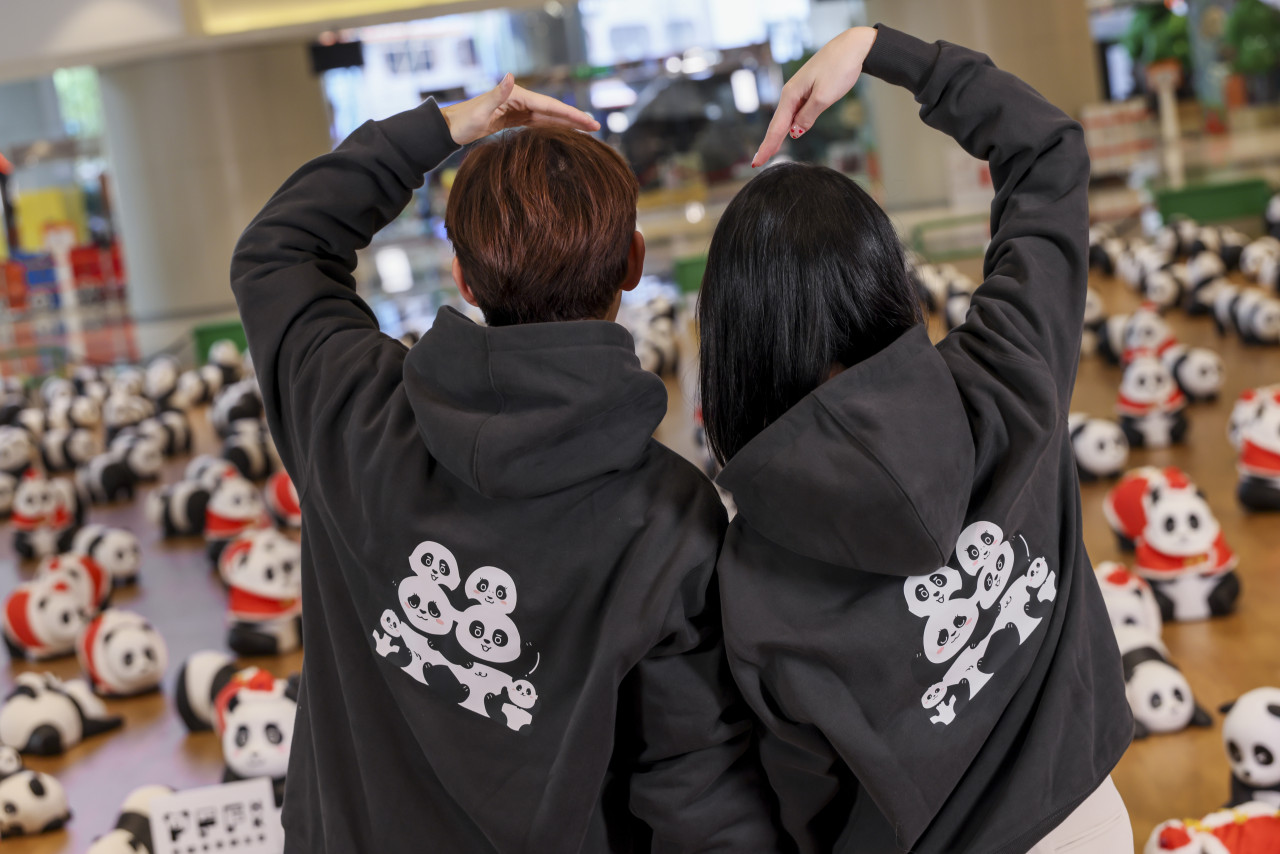 PANDA GO 香港遊︱新年熊貓展覽《PANDA GO! 香港遊》登陸荃灣！800隻熊貓齊賀新年／熊貓藝術樂園主題體驗 | UHK 港生活
