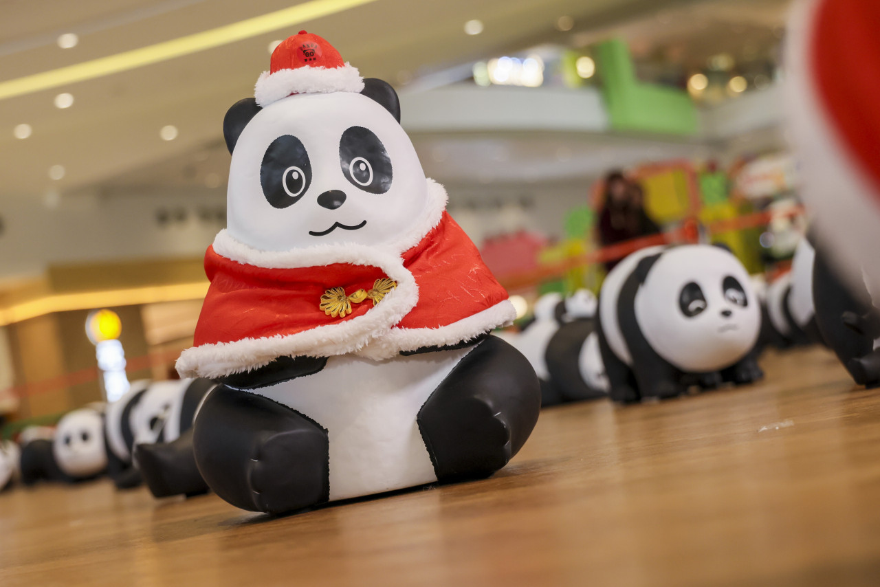 PANDA GO 香港遊︱新年熊貓展覽《PANDA GO! 香港遊》登陸荃灣！800隻熊貓齊賀新年／熊貓藝術樂園主題體驗 | UHK 港生活