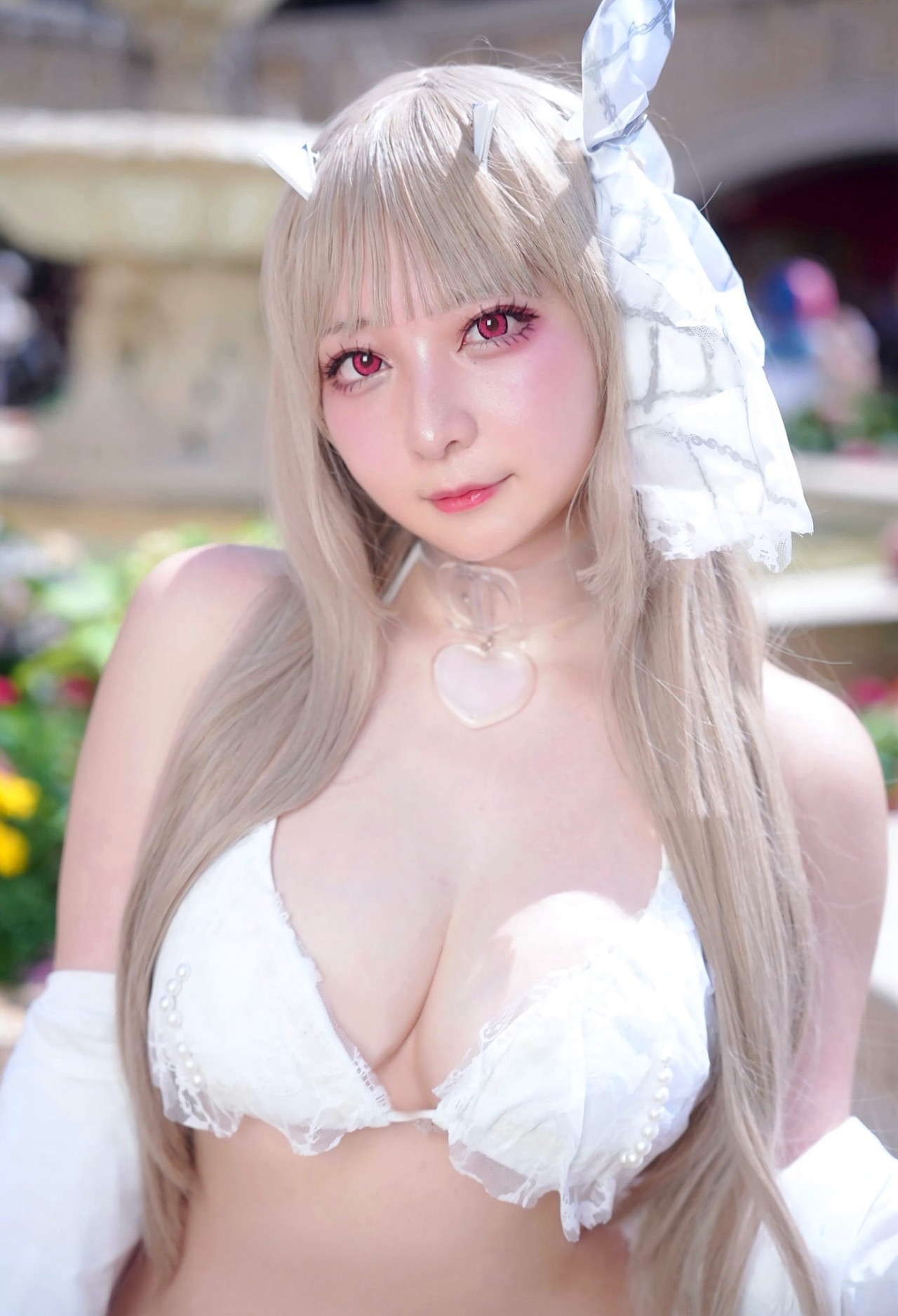 《勝利女神：妮姬》毒蛇Cosplay 精緻泳裝兔女郎 還原角色突出身材 | ezone