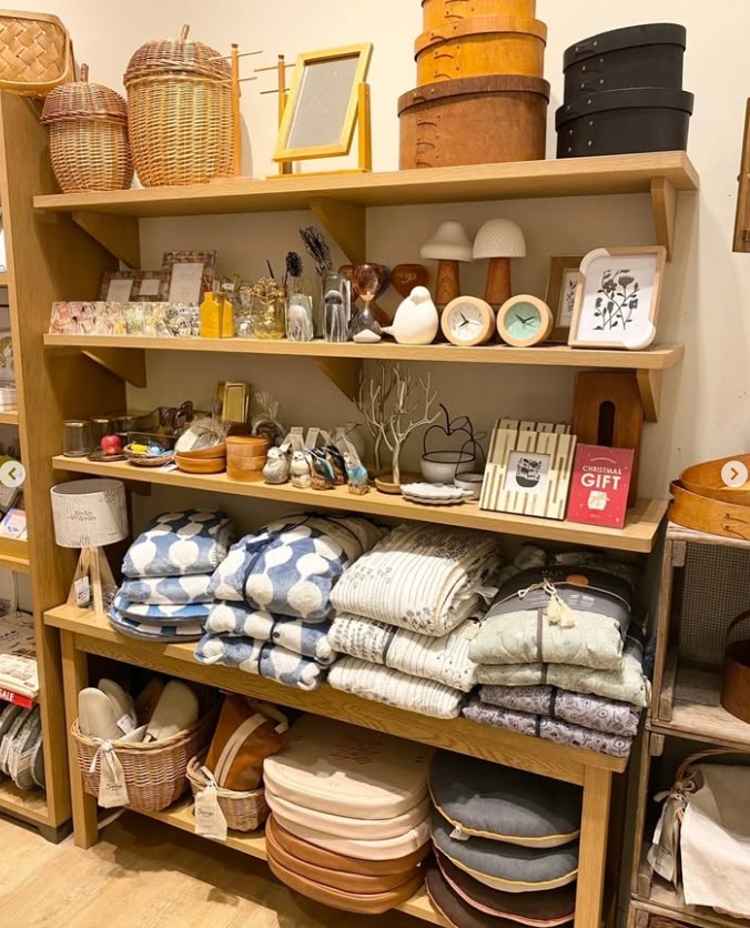 日本品牌studioCLIP首間香港分店進駐荃灣！主打日系文青服飾+生活雜貨 | UHK 港生活