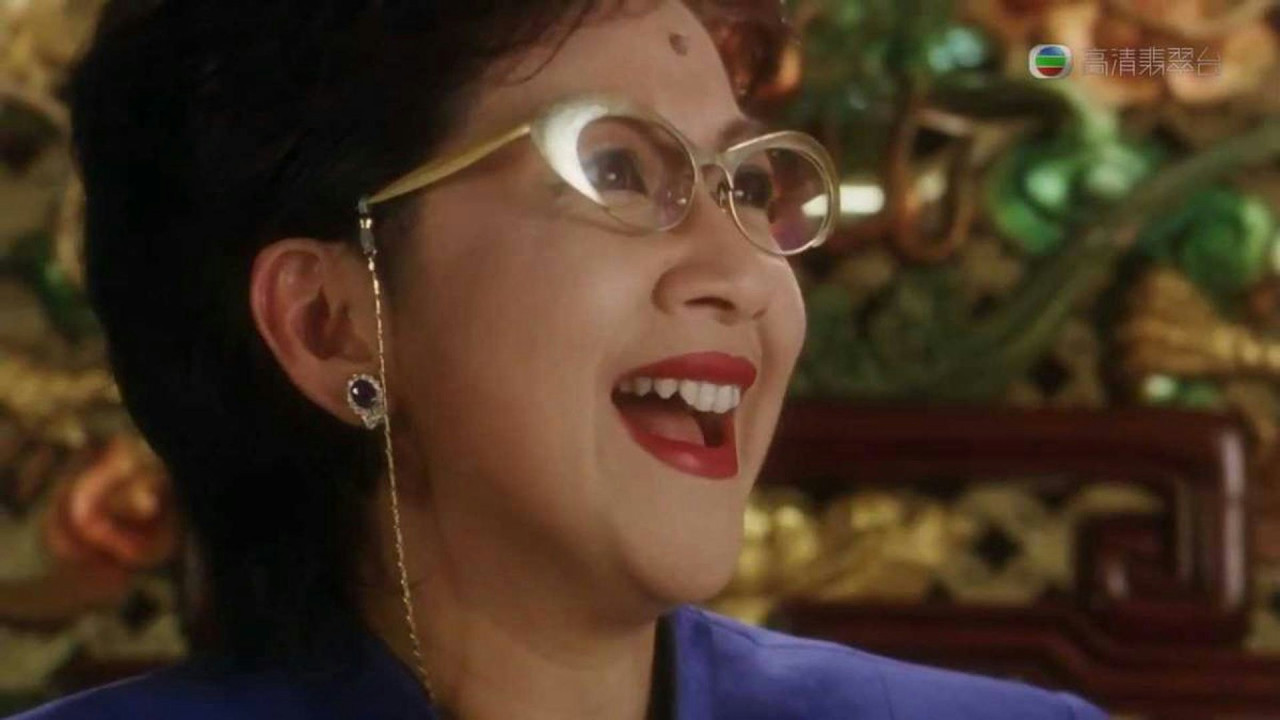 75歲TVB富婆人生歷盡坎坷！丈夫偷食兼捲走所有錢 離婚後每月得3千生活費？ | UHK 港生活