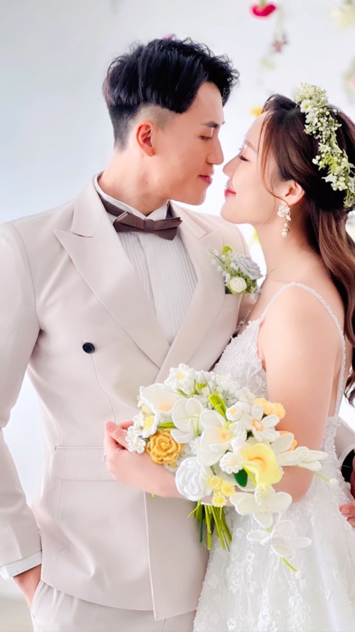 吳泳偷食｜正印Fafa被網民分析7年前「派帽」回力鏢 驚爆黑歷史撇前男友轉愛教練 | UHK 港生活