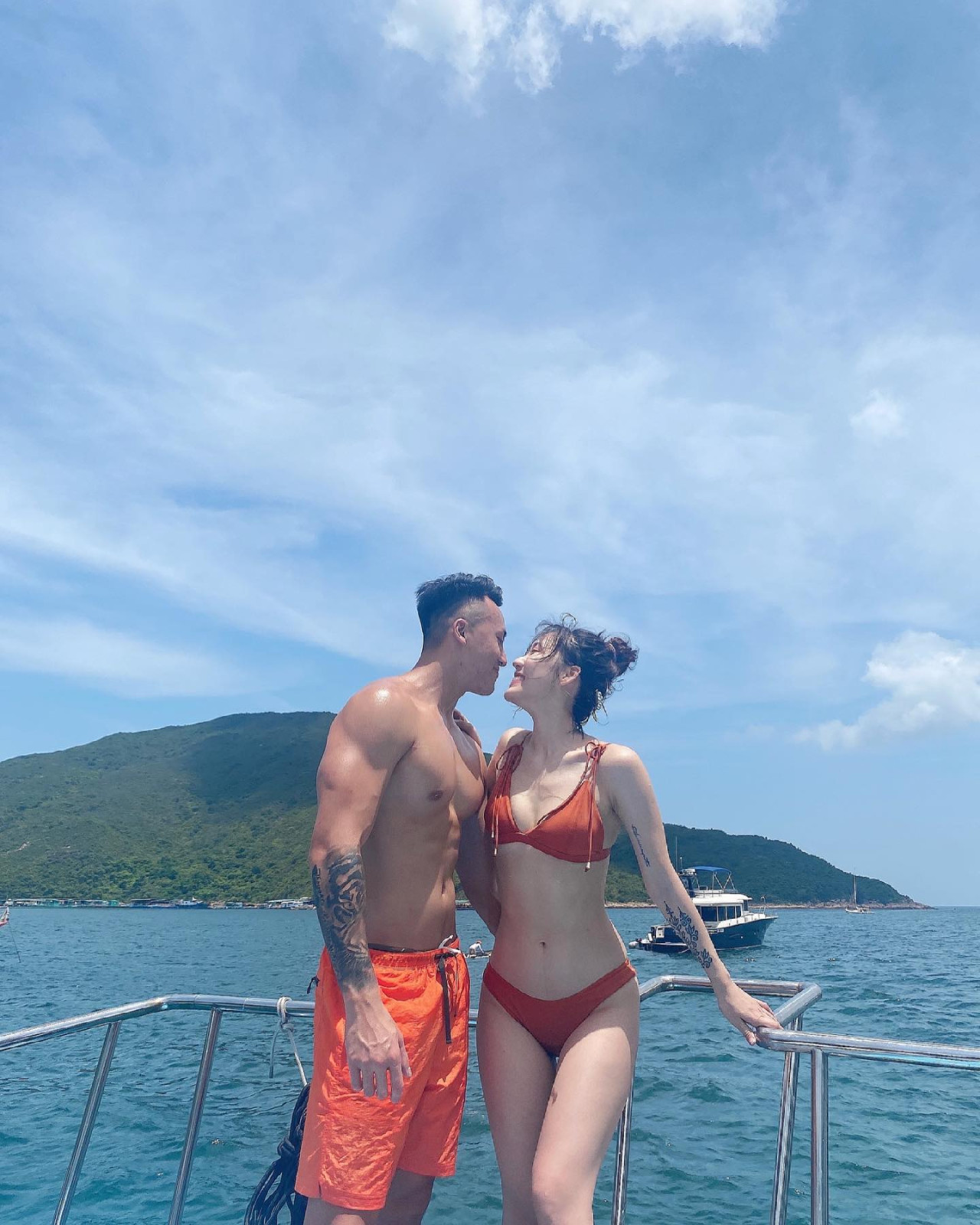 吳泳偷食｜偷食事件被爆40小時後吳泳正式道歉 老婆Fafa正面回應老公挽留 | UHK 港生活