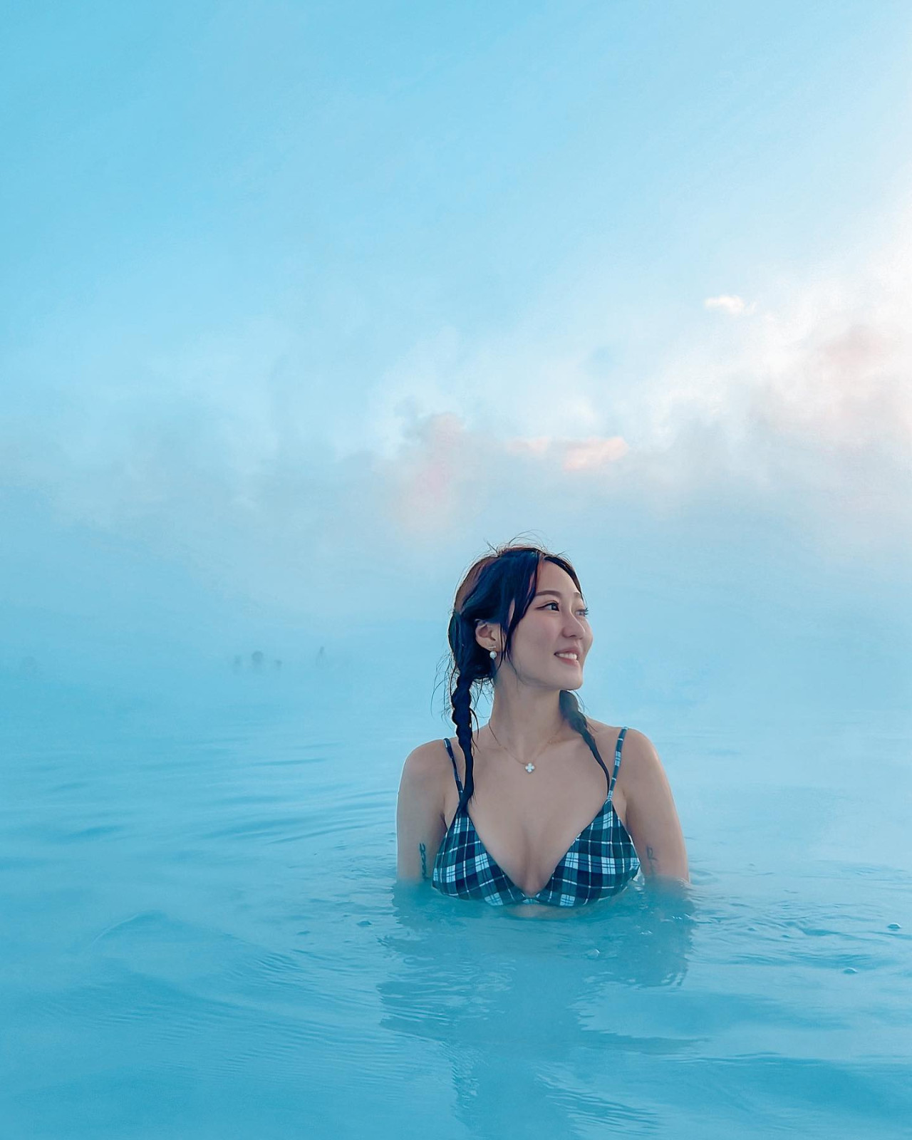 吳泳偷食｜正印Fafa被網民分析7年前「派帽」回力鏢 驚爆黑歷史撇前男友轉愛教練 | UHK 港生活