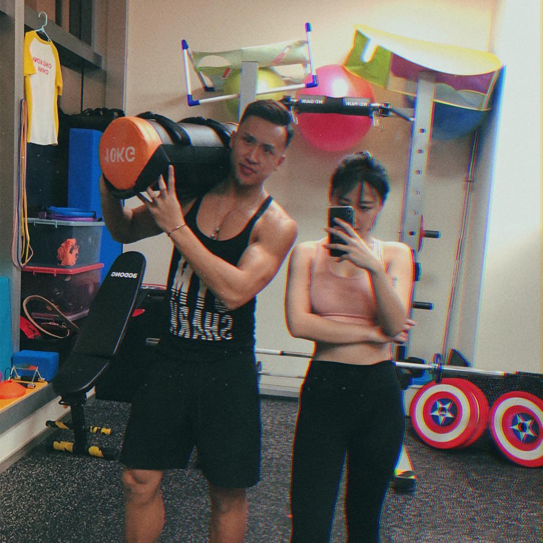 吳泳偷食｜正印Fafa被網民分析7年前「派帽」回力鏢 驚爆黑歷史撇前男友轉愛教練 | UHK 港生活