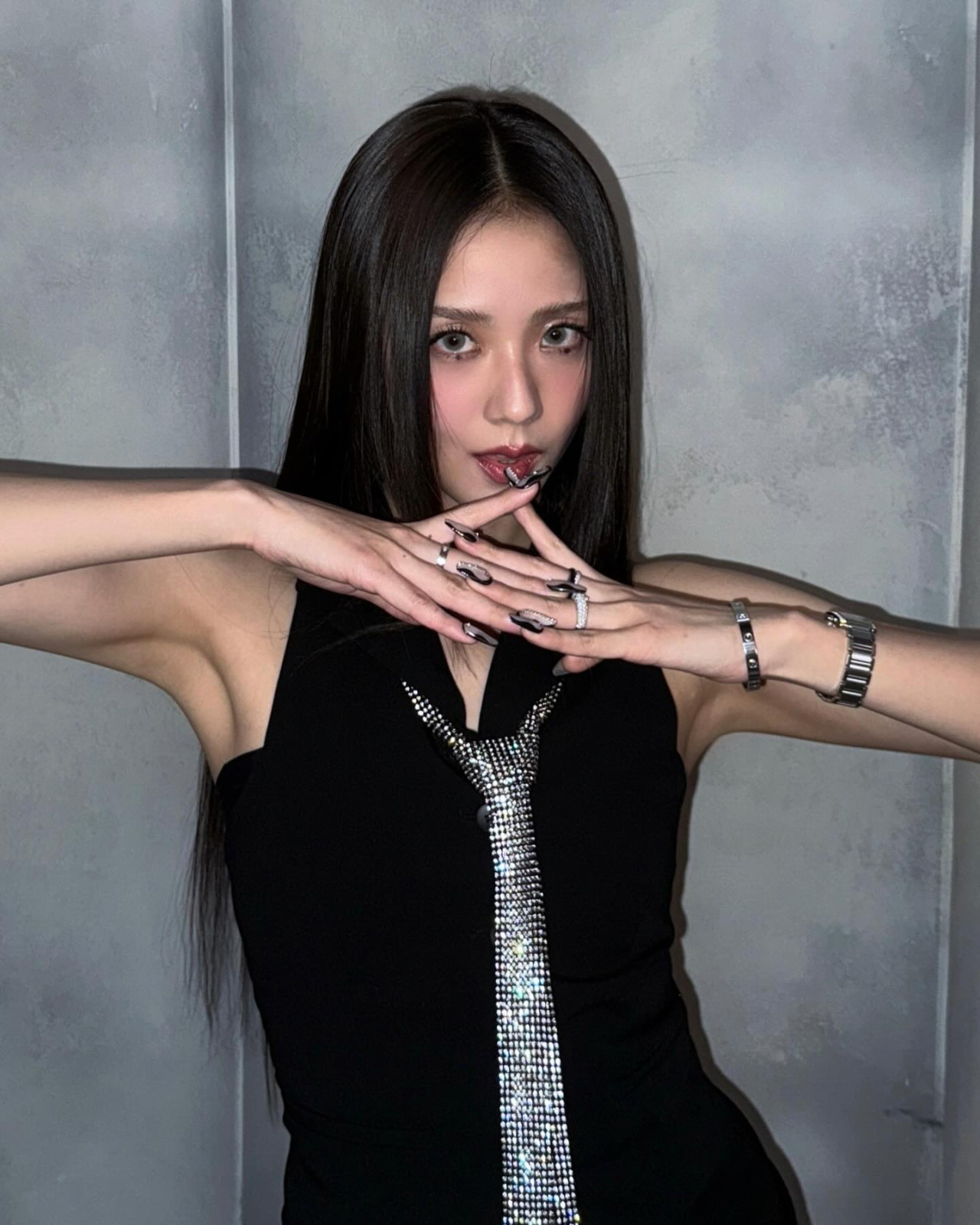 JISOO香港見面會2025︱BLACKPINK@JISOO 3月空降亞博辦巡迴見面會！ 票價／開售日期／座位表（不斷更新） | UHK 港生活