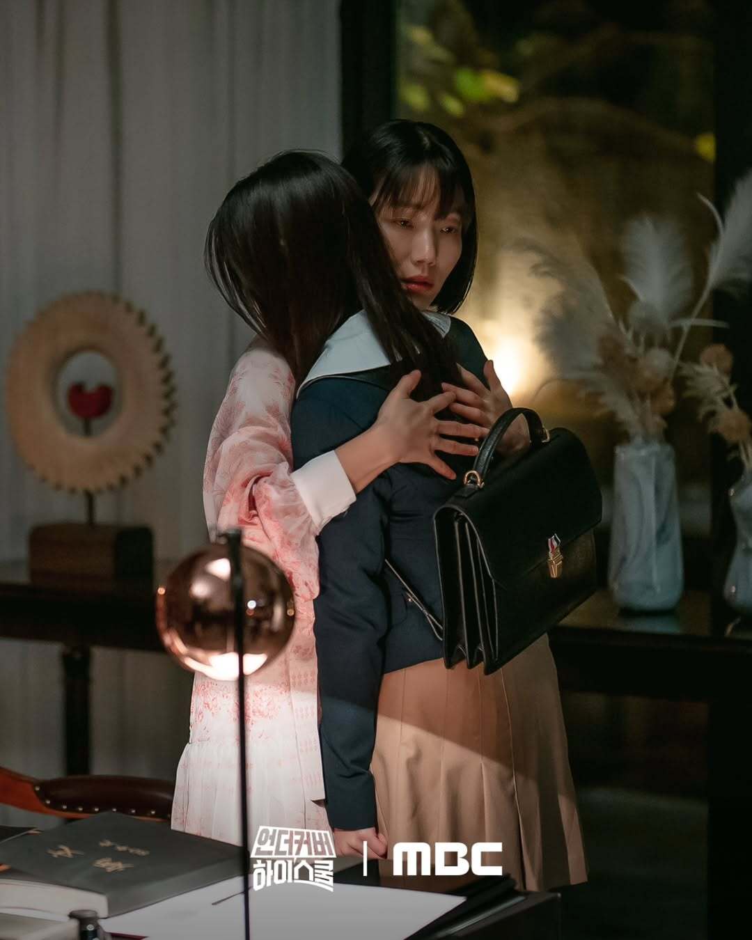 卧底高中劇情｜黃Viu更新時間！徐康俊搞笑演韓版《逃學威龍》退伍回歸首劇！ | UHK 港生活