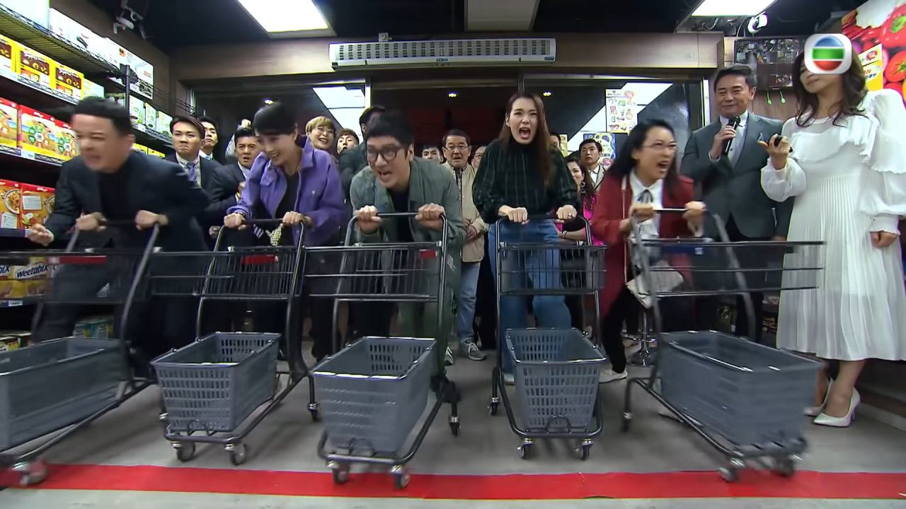 香港$12店7大防災用品！力薦必買一款產品！網民：長途車都可以用！附MUJI官方推薦儲備食糧選擇！ | UHK 港生活