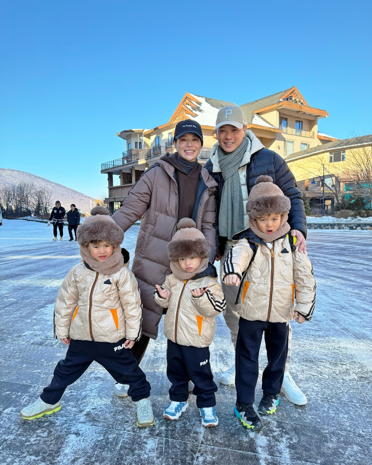 胡杏兒老公李承德夜場派對攬女斷正？熱情擁抱相片流出惹網民熱議 | UHK 港生活