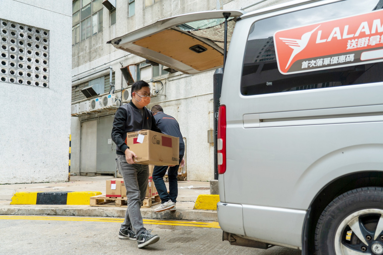 Lalamove機場五大急單排行榜出爐！ 港人旅行最常漏帶竟有求婚戒指？ | U Travel