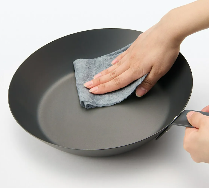 MUJI無印良品$18去水垢神器熱賣！木村拓哉都入手KO爐具燒痕/浴室水痕 | UHK 港生活