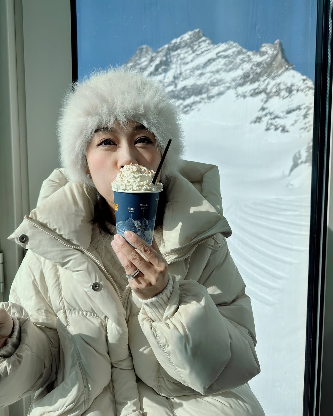 黃心穎著性感泳衣浸溫泉晒側胸 暴露真實身材不及豪晒Hermès搶鏡 | UHK 港生活