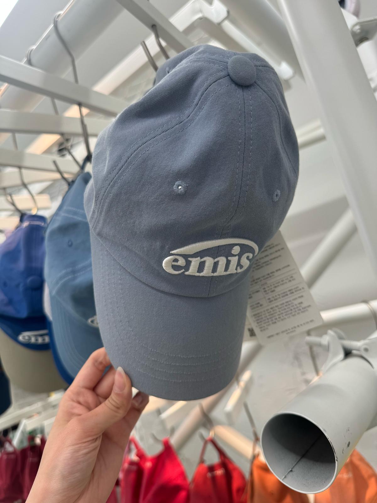 韓國emis旗艦店首度襲港進駐港島！全新春夏款式+港鐵站/綠色草地打卡 | UHK 港生活