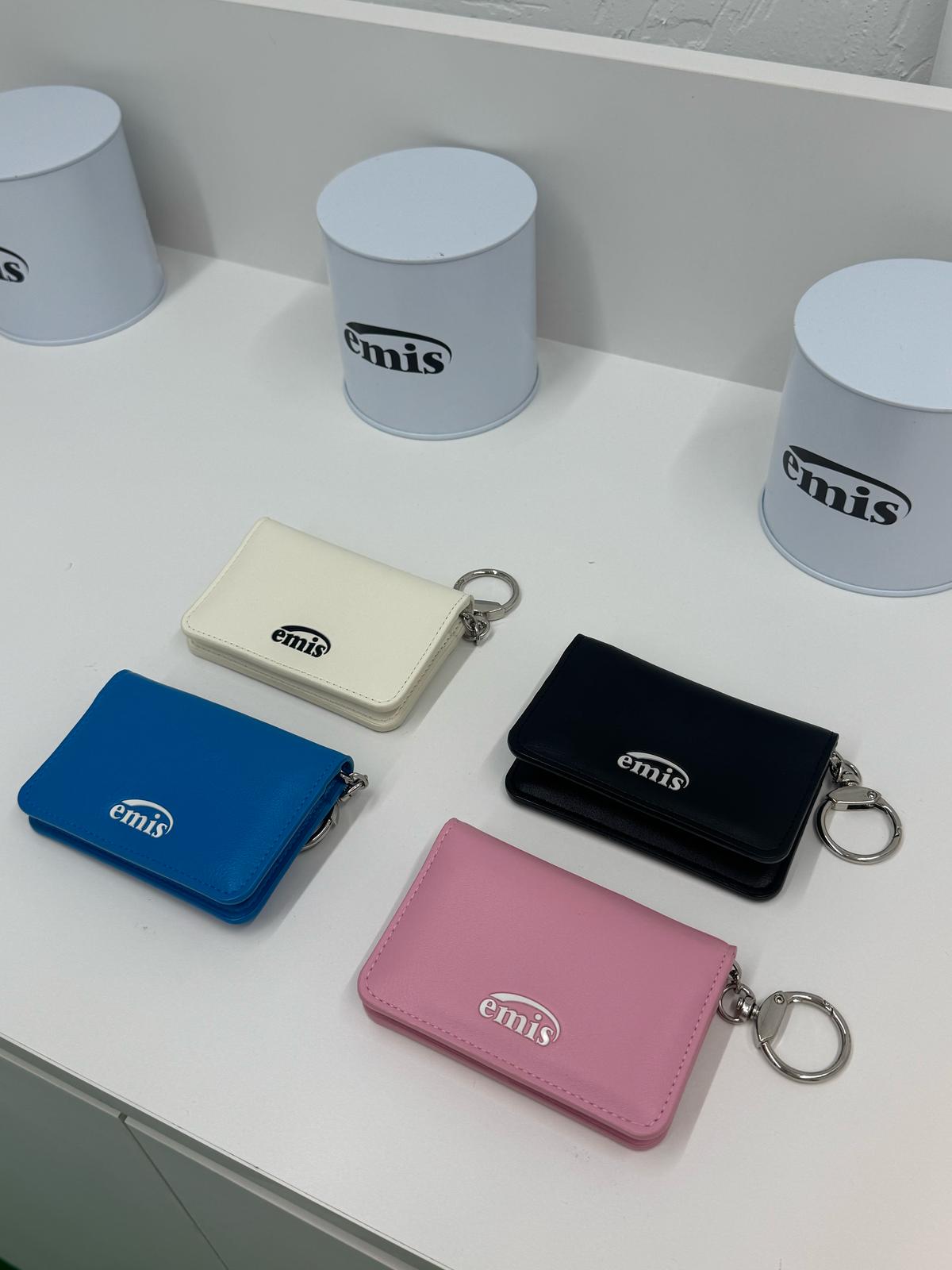 韓國emis旗艦店首度襲港進駐港島！全新春夏款式+港鐵站/綠色草地打卡 | UHK 港生活