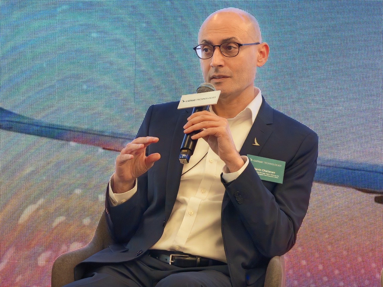 國泰成立「國泰創科」研創新方案引領航空業數碼轉型 首推電子飛行文件夾EFF 告別厚重紙本+航線優化省燃油 | ezone