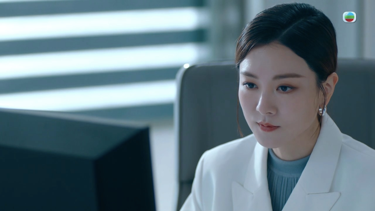 虛擬情人｜王敏奕零濾鏡校園Look索爆獲讚「全TVB最正」網民封「天生CP聖體」 | UHK 港生活