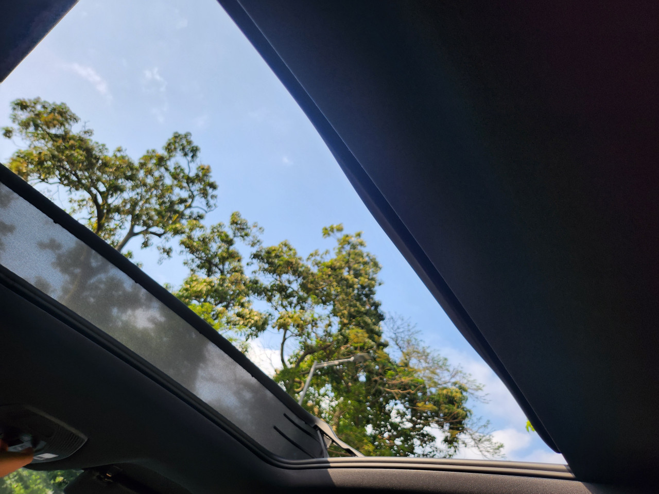 實試 Porsche Macan 4 Electric 首款純電 SUV 動力操控俱佳 | ezone