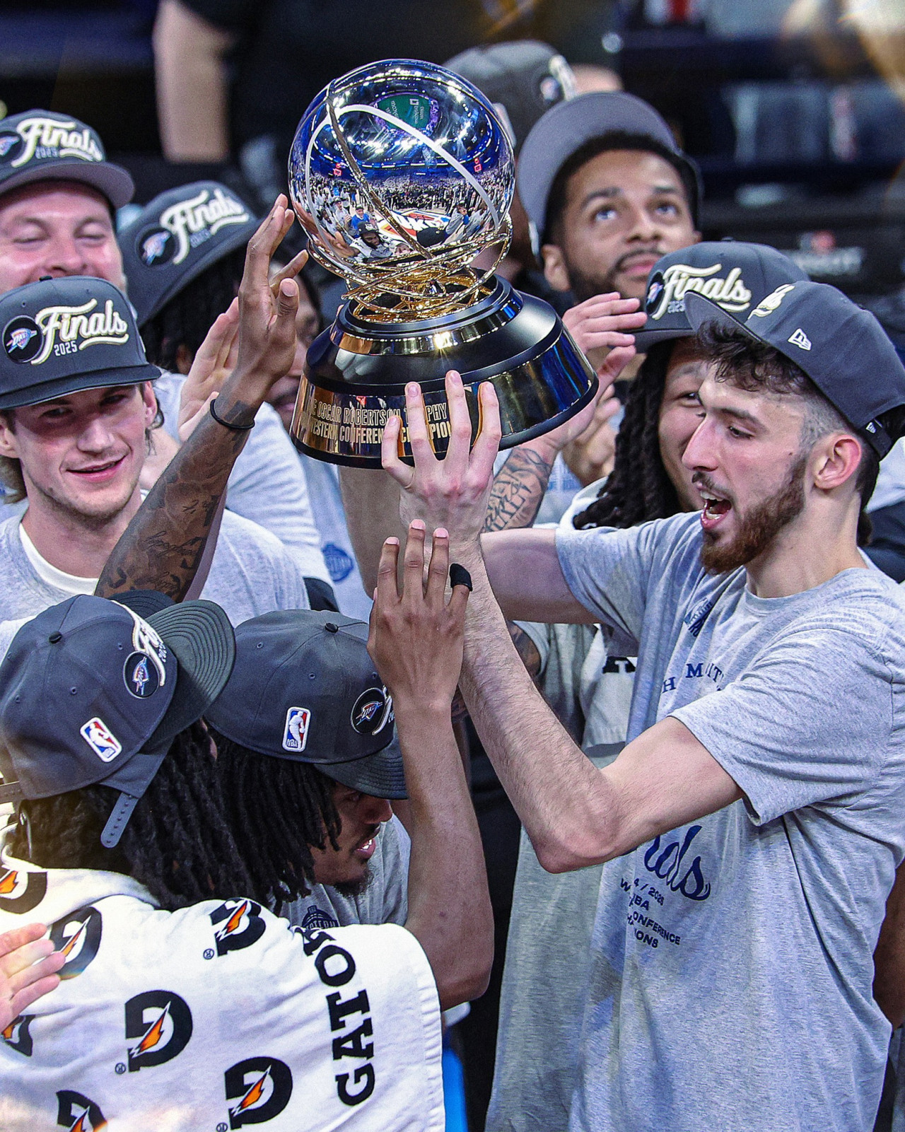 NBA總決賽2025英皇戲院直播！$378起IMAX巨幕睇足7場賽事 | UHK 港生活