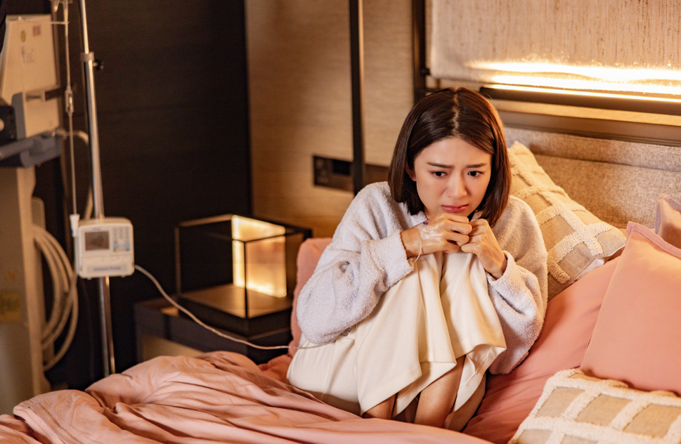 執法者們｜陳星妤大晒舞技！扭動纖腰兼擺可愛Pose！極無助「震住喊」晒躍進演技！ | UHK 港生活