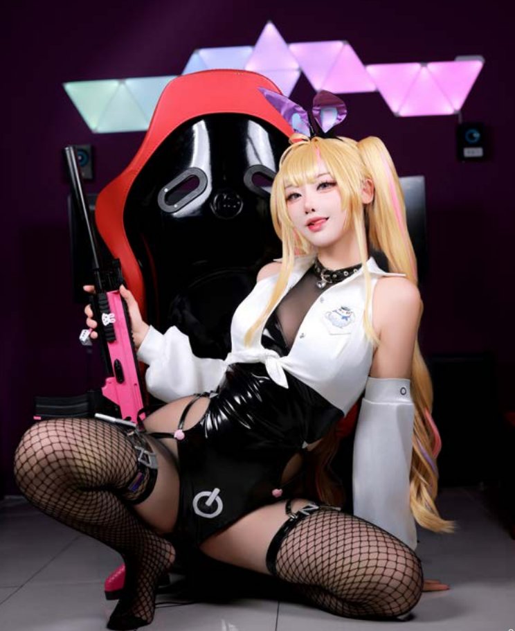 韓國Coser動漫節表現超吸睛 疑惹同台Coser黑面妒忌 檢舉著裝不當大尺度 | ezone