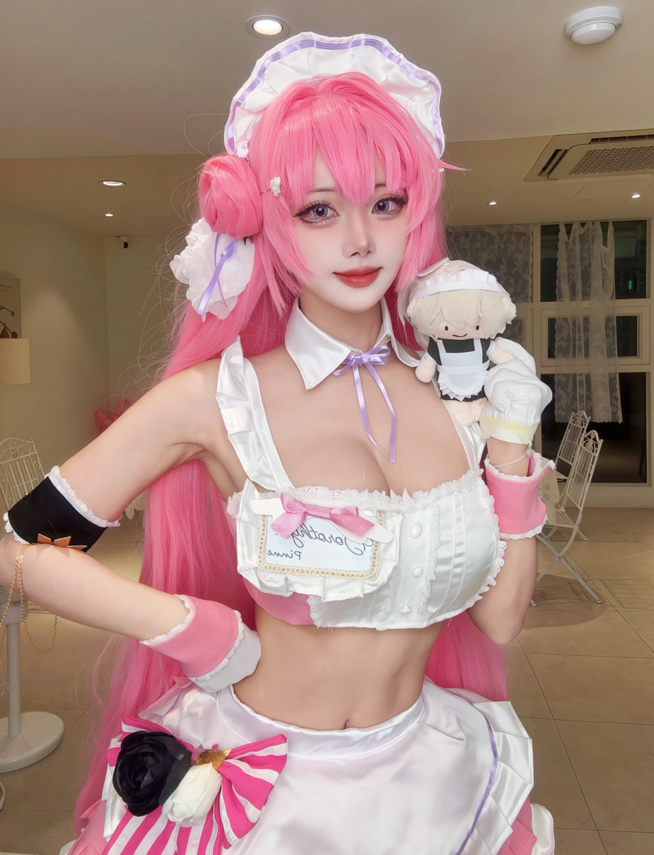 韓國Coser動漫節表現超吸睛 疑惹同台Coser黑面妒忌 檢舉著裝不當大尺度 | ezone