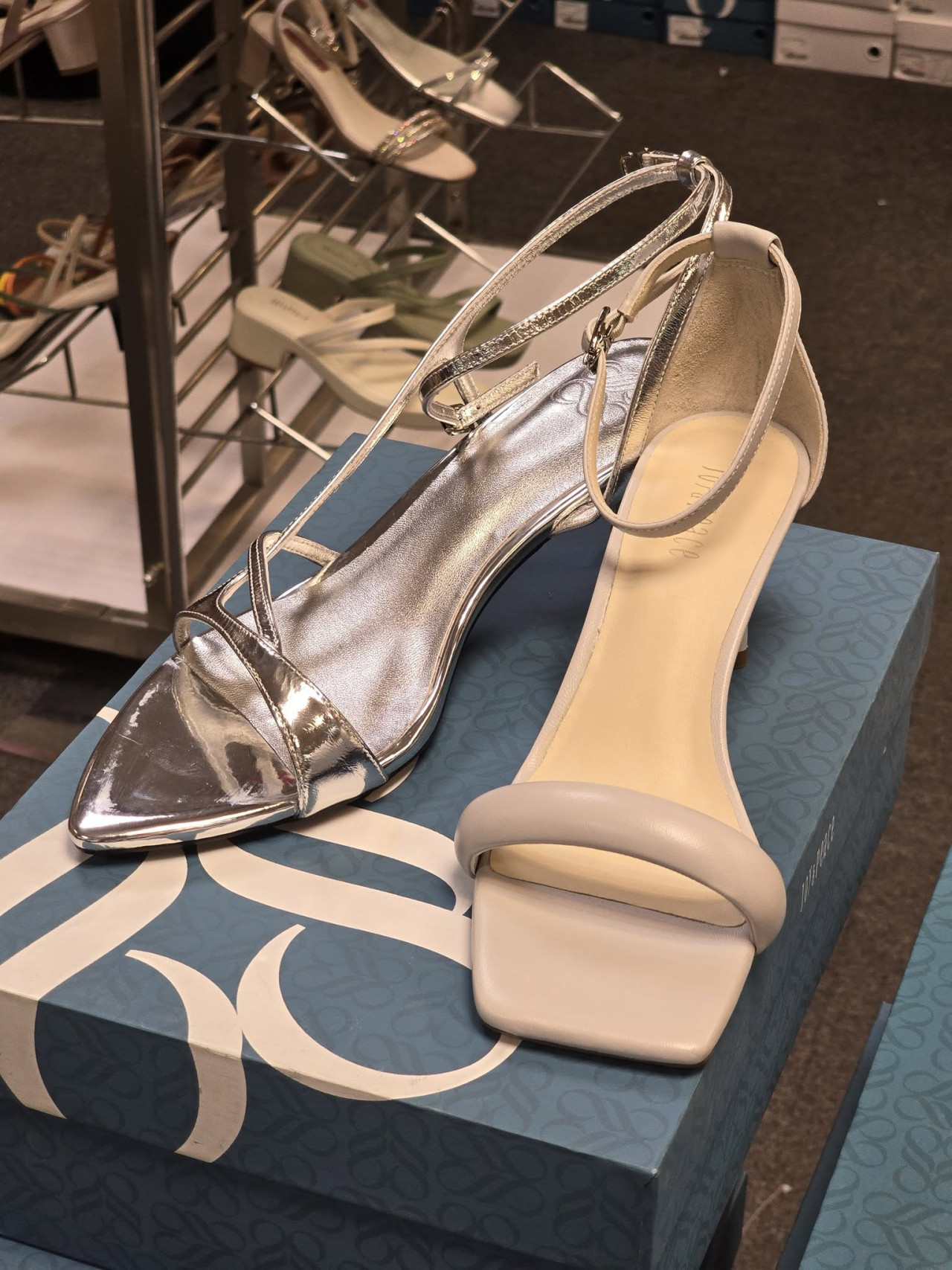 尖沙咀海港城開倉低至1折！休閒鞋KEEN/SKECHERS/Crocs+兒童圖書玩具$10起 | UHK 港生活