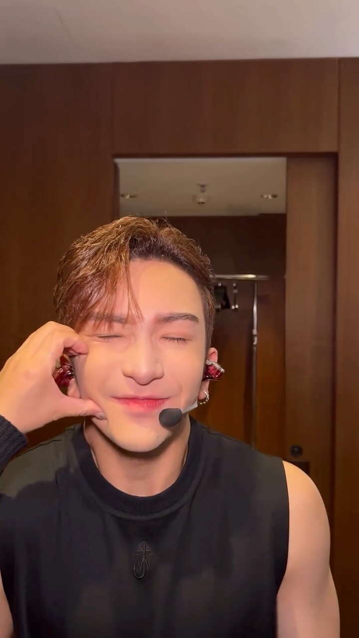 Anson Lo盧瀚霆26歲結婚計劃急轉彎 自爆感情規劃想39歲生BB做爸爸 | UHK 港生活