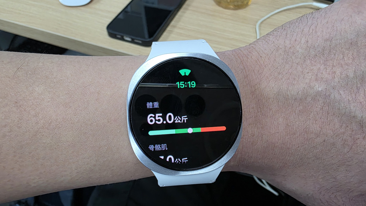 結合Class AB放大技術 實試Melomania P100 SE 體驗CD級無損音質 | ezone