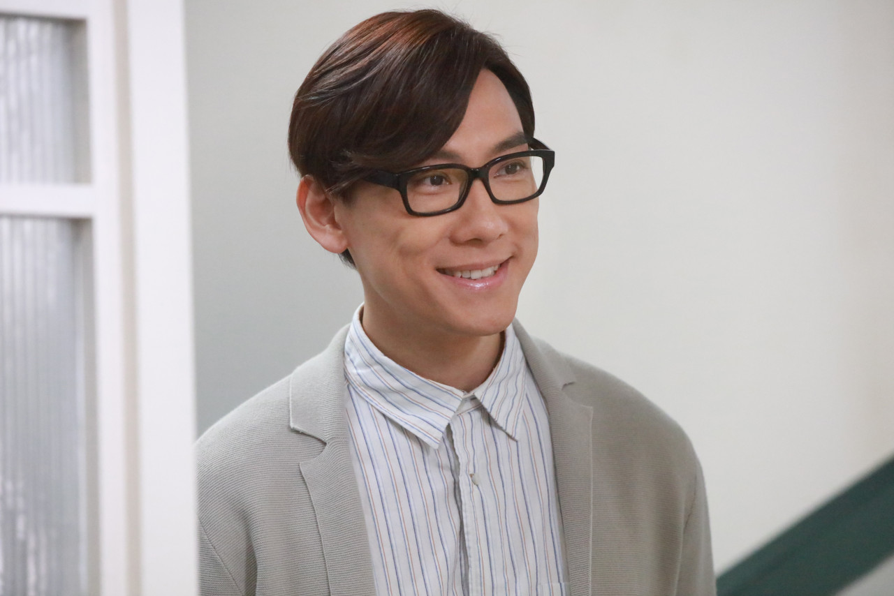 麻雀樂團丨Patrick Sir林溥來首演變態殺人狂 陰森眼神勁搶！兩個月內激減15磅 | UHK 港生活