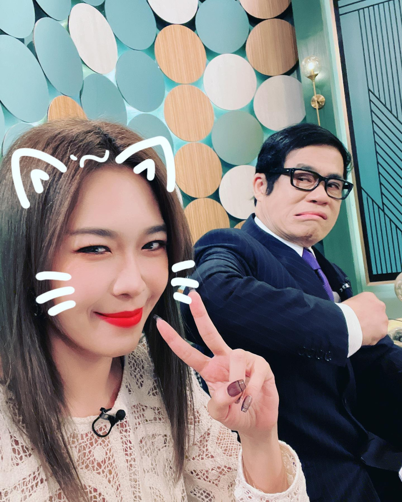 宋芝齡IG疑怒轟TVB山頭文化「削人工」 公開對話截圖親揭每月低薪困境 | UHK 港生活