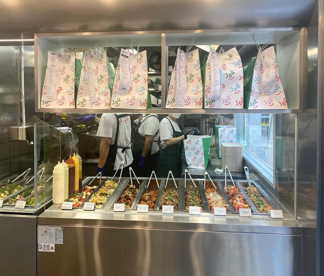韓式兩餸飯JOA殺入新界開第5分店 $68歎醬油炸雞＋泡菜豬肉＋炒粉絲 | U Food