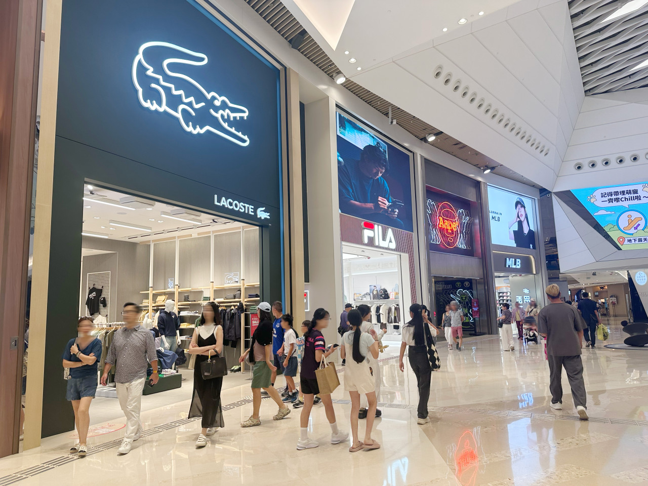 元朗YOHO MALL逾30間新品牌進駐！開業10年感謝祭 大派1萬份禮物/現金券 | UHK 港生活