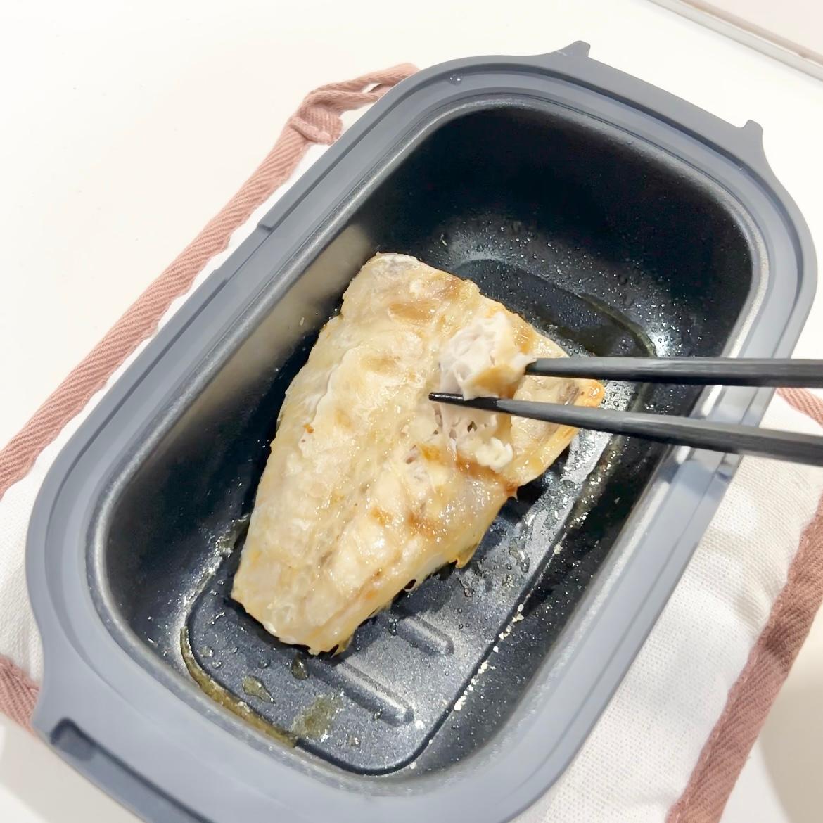 3COINS懶人微波爐料理盒 6合1煮食功能 煎魚＋煮飯＋炒菜＋炆肉 | U Food