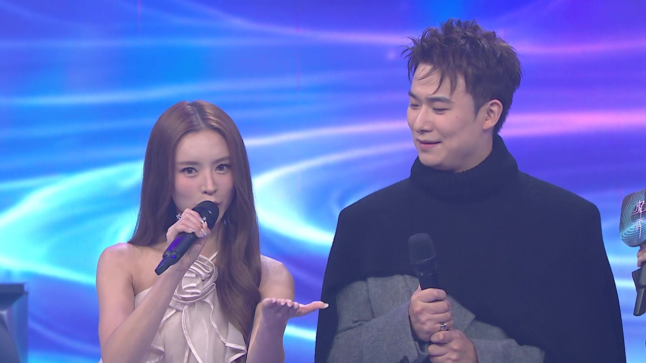 聲秀｜前韓國女團CLC成員莊錠欣Elkie台灣飛香港助攻 深情演繹《我的回憶不是我的》 | UHK 港生活