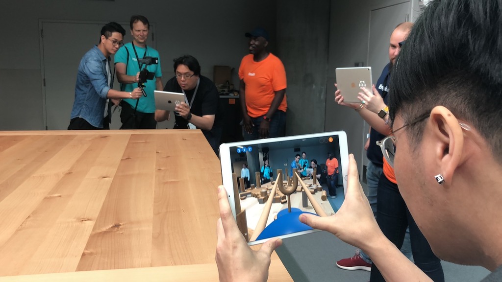 【WWDC2018】Apple iOS 12 五人共享 AR 視野第一手體驗 | ezone