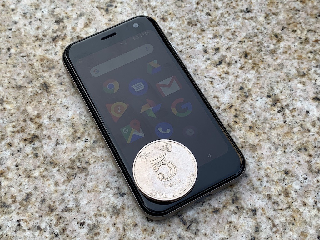 Palm Phone 即將在港發售 超迷你智能手機搶先看 | ezone