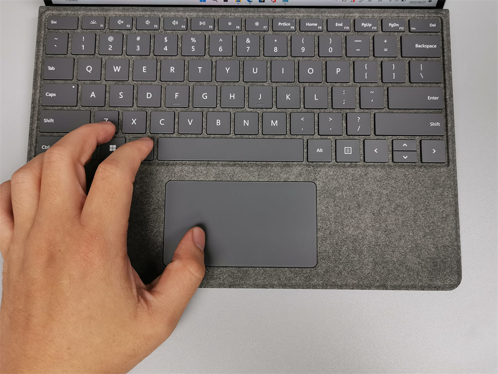 【實測】Microsoft Surface Pro 9 支援 Dolby Atmos、Vision 影音技術 | ezone